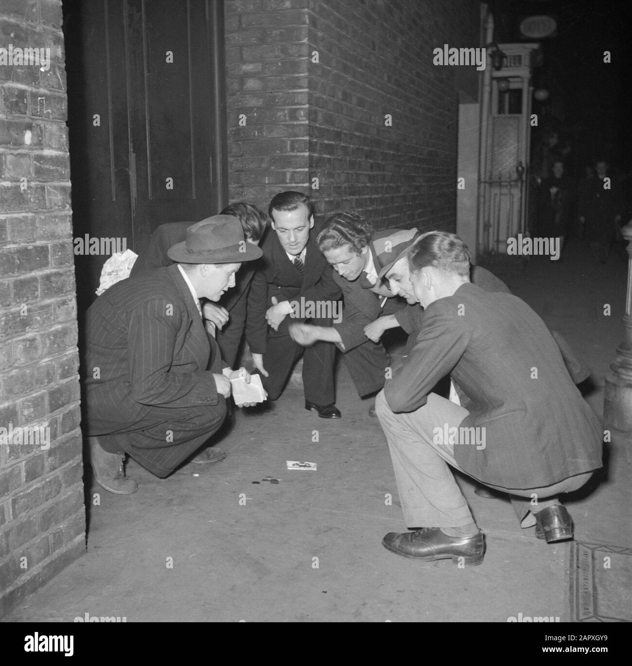 London nightlife underground Black and White Stock Photos & Images - Alamy