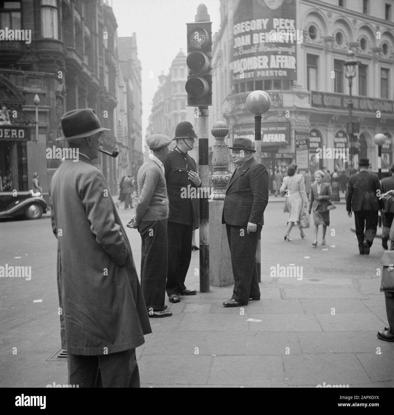 Spivs in Soho, London Spivs speak to the police, with whom they ...