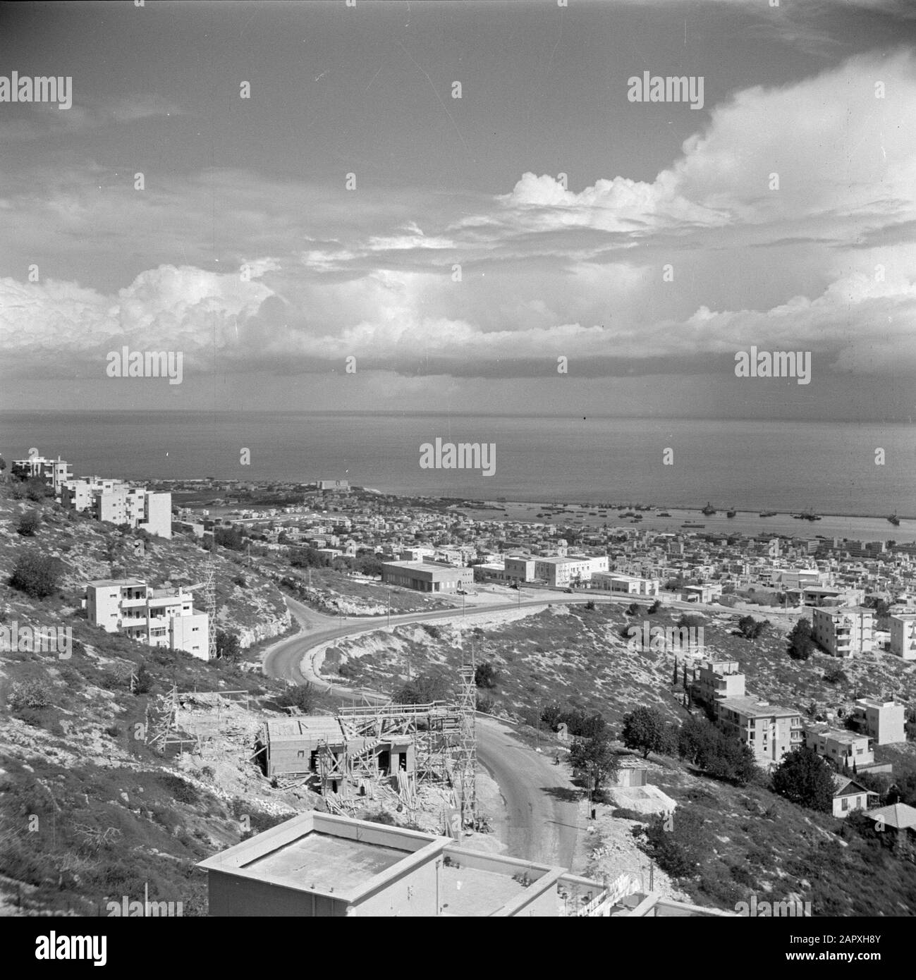 Israel 1948-1949: Haifa City, port and bay seen from Carmelberg Date ...