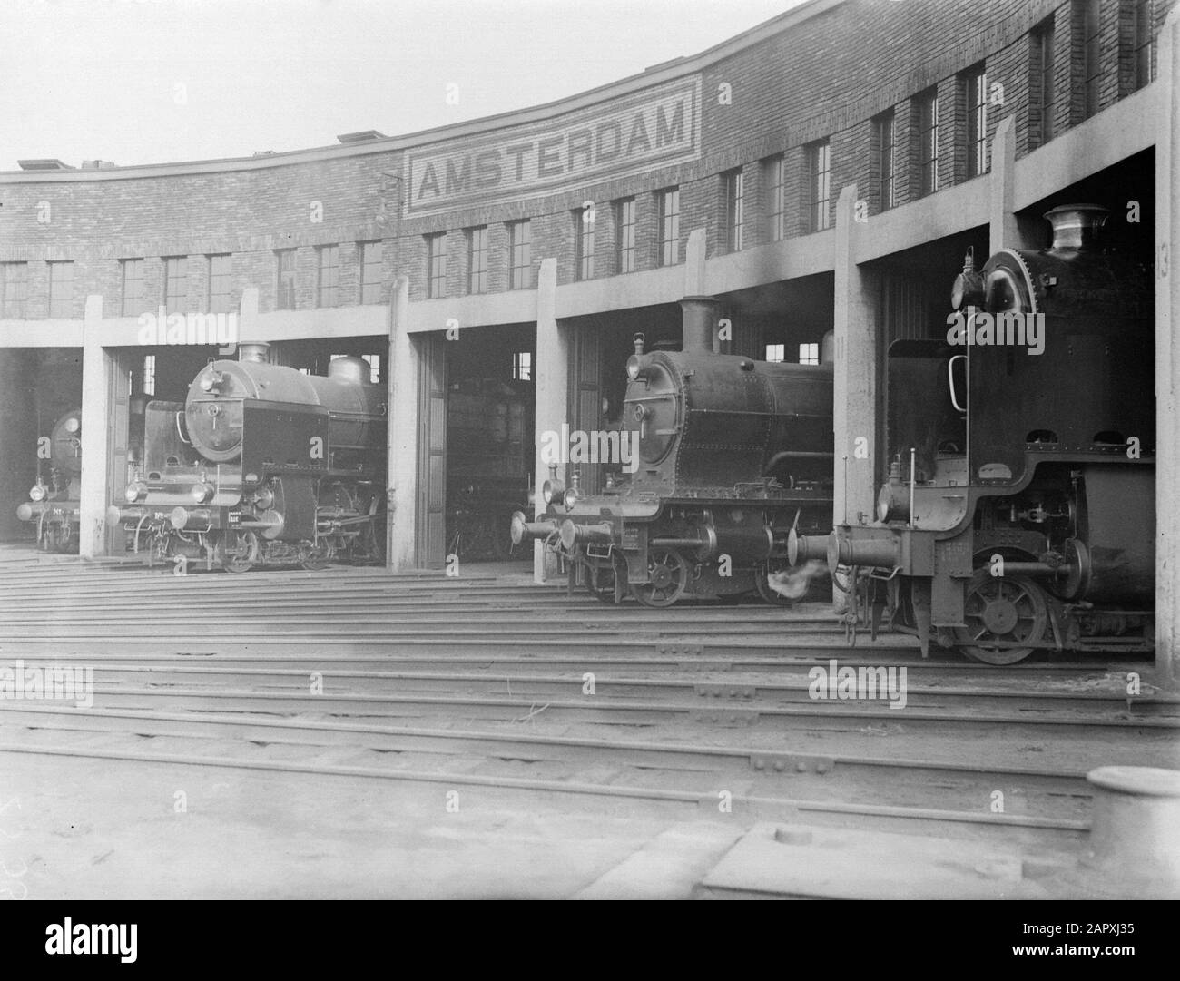 Reportage Nederlandse Railways Steam locomotives in the depot of the ...