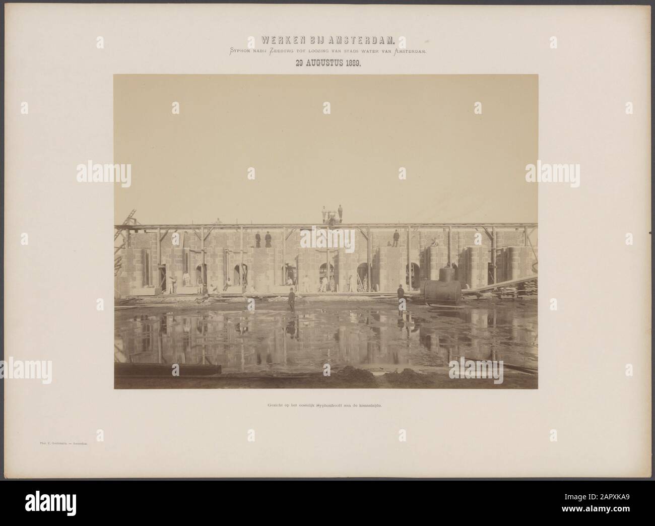 Syphon near Zeeburg to discharge urban water from Amsterdam. View of ...