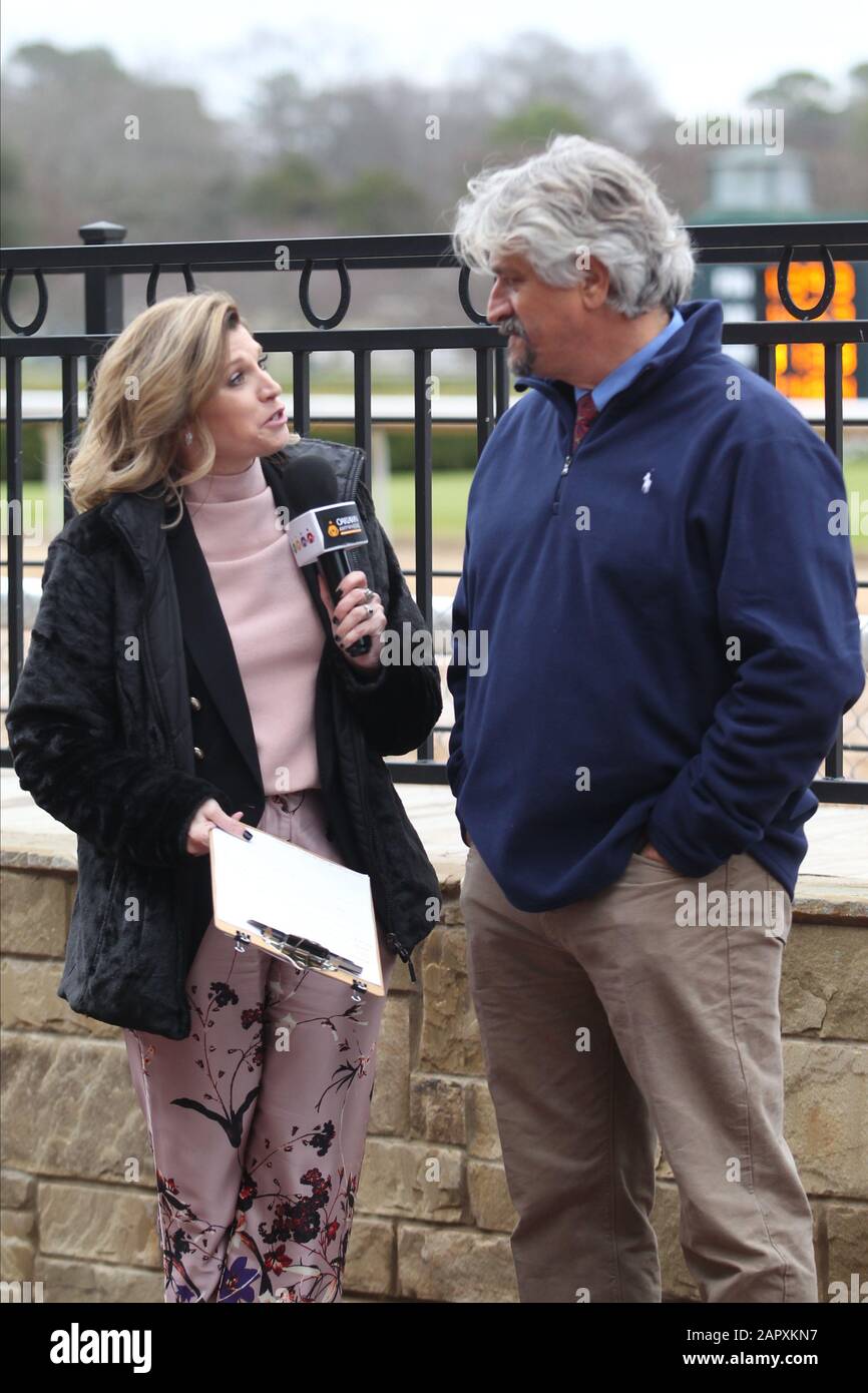 Hot Springs, Arkansas, USA. 24th Jan, 2020. January 24, 2020: Trainer ...