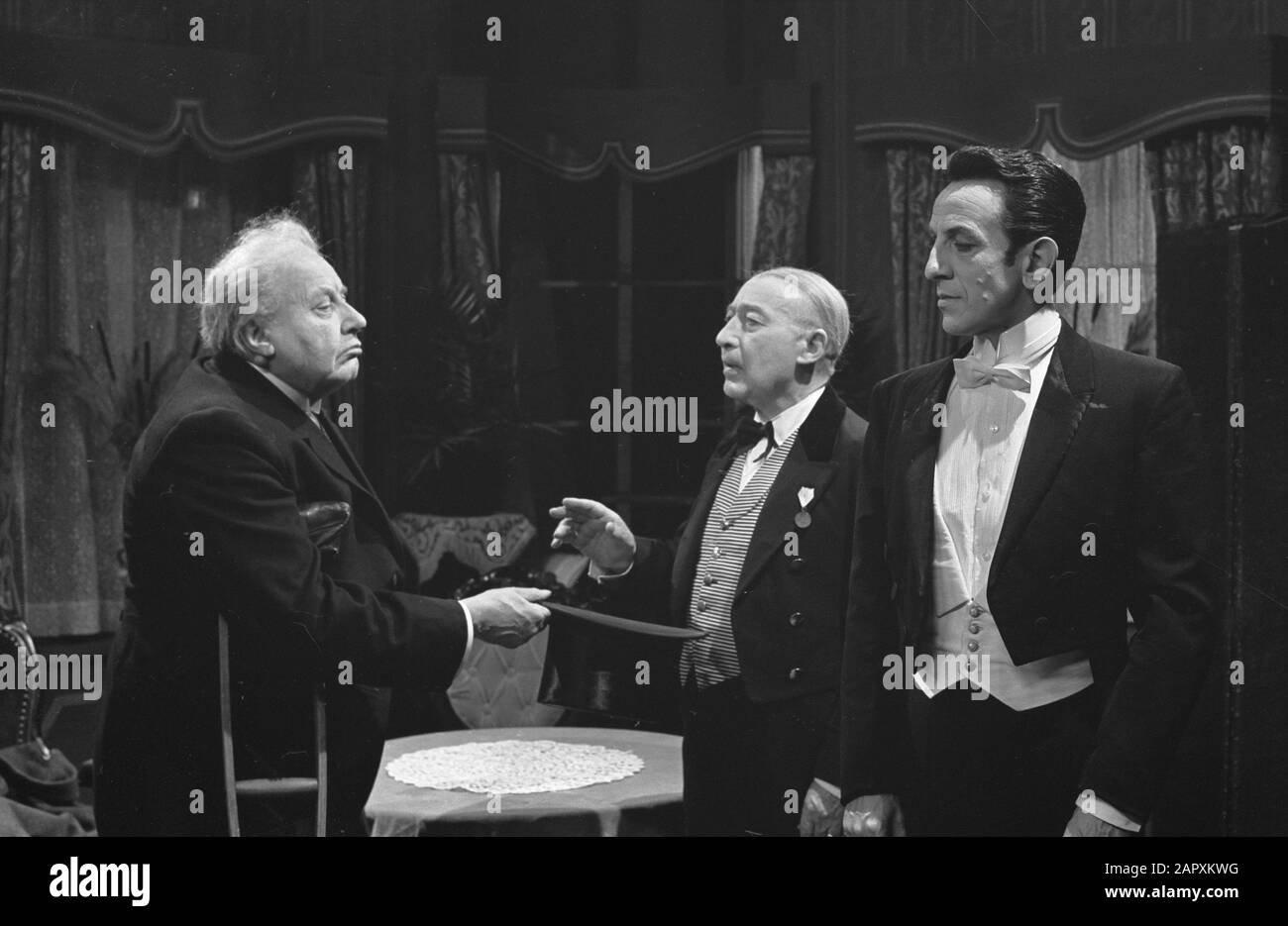 Television Game Spooksonate. Albert van Dalsum, Jan Teulings and Eli ...