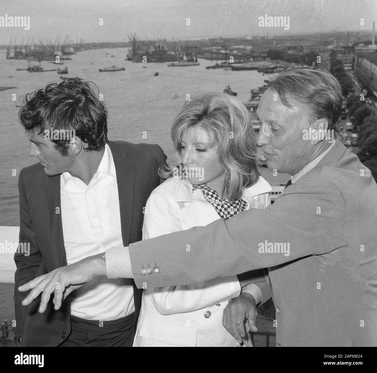 Monica vitti modesty blaise hi-res stock photography and images - Alamy