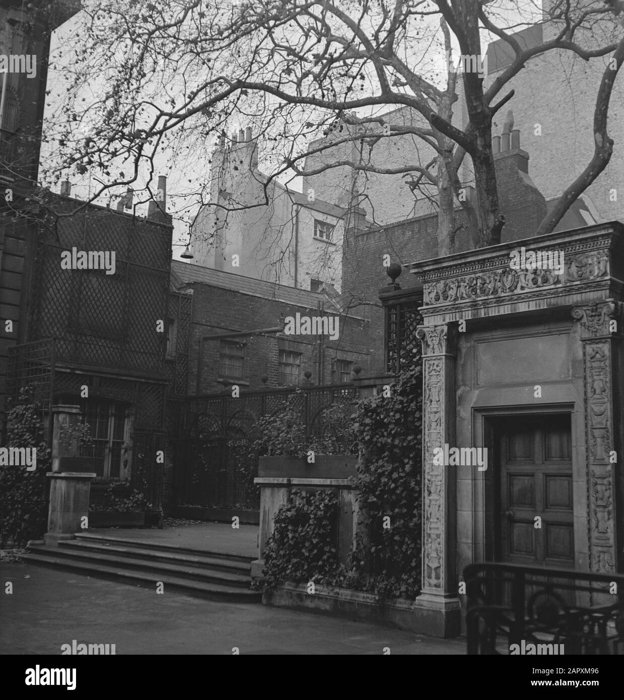 Support community britain Black and White Stock Photos & Images - Alamy