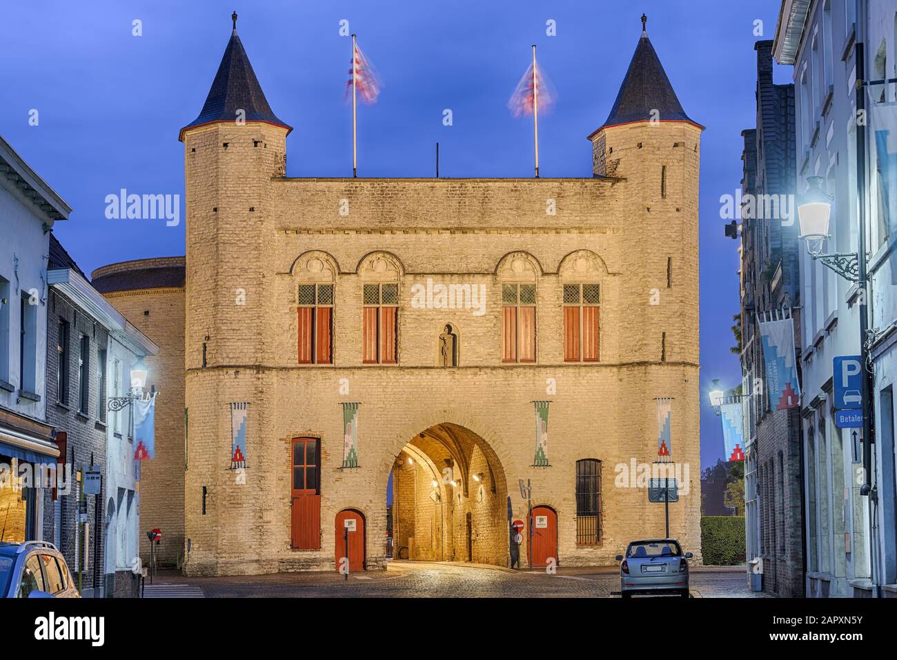 Flemish gate hi-res stock photography and images - Alamy