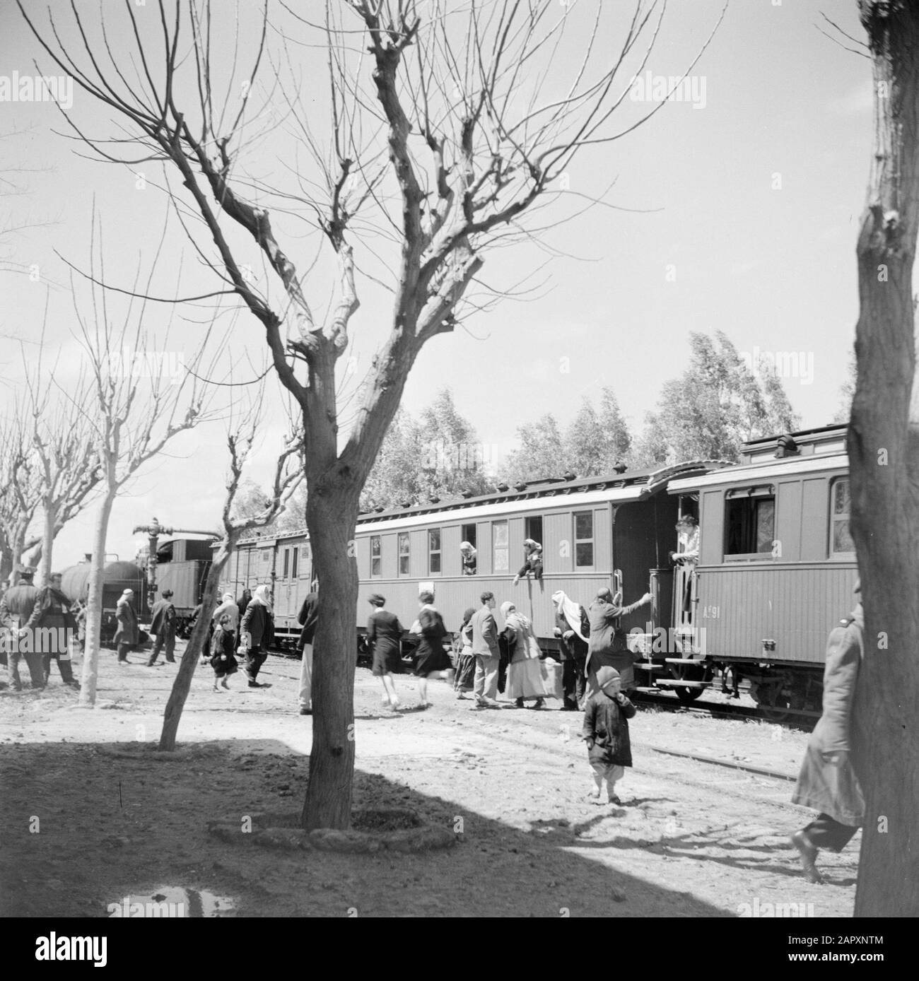 Middle East 1950-1955: Train journey from Amman to Damascus Train wagon ...