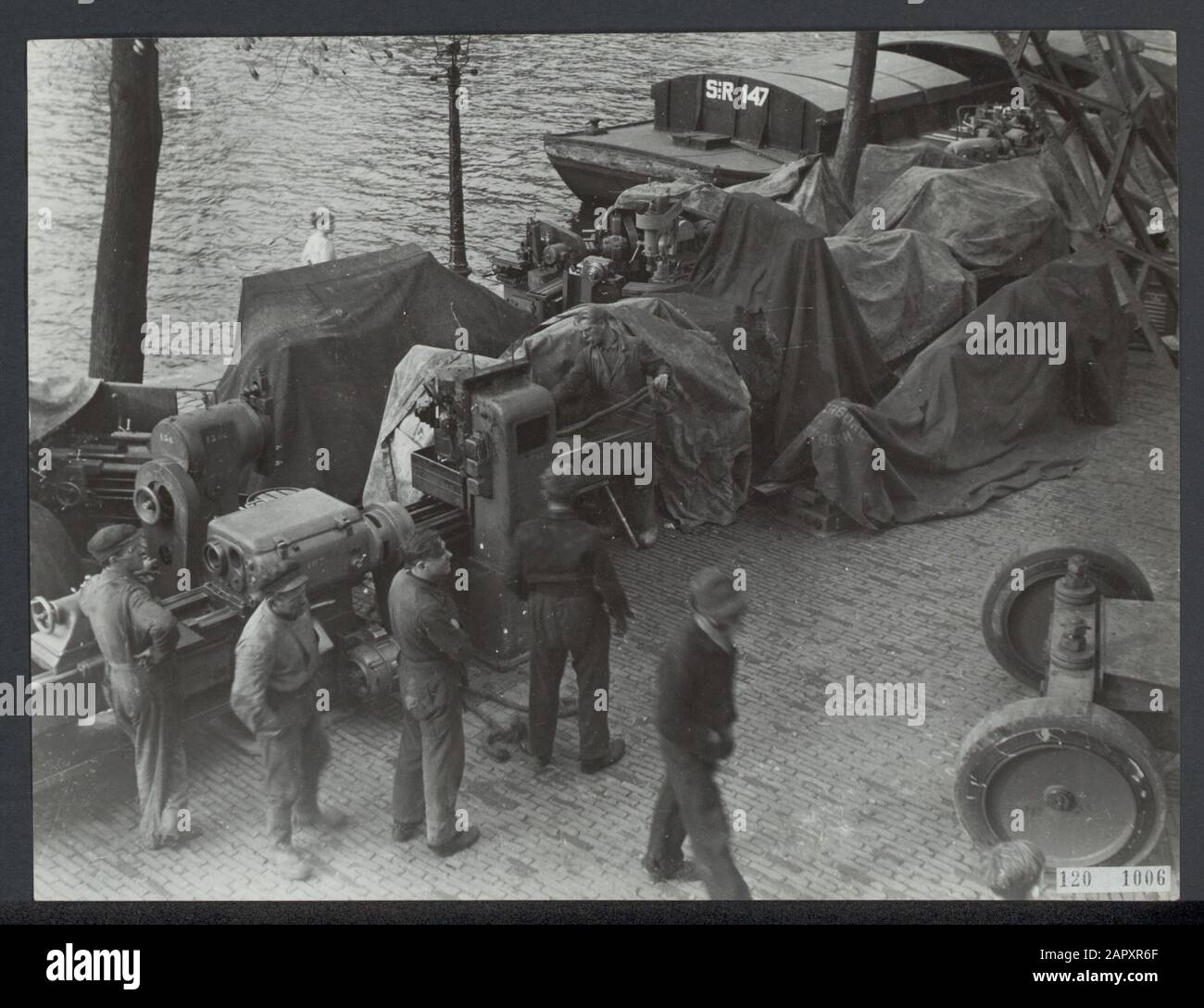 Second world war historical propeller hi-res stock photography and ...