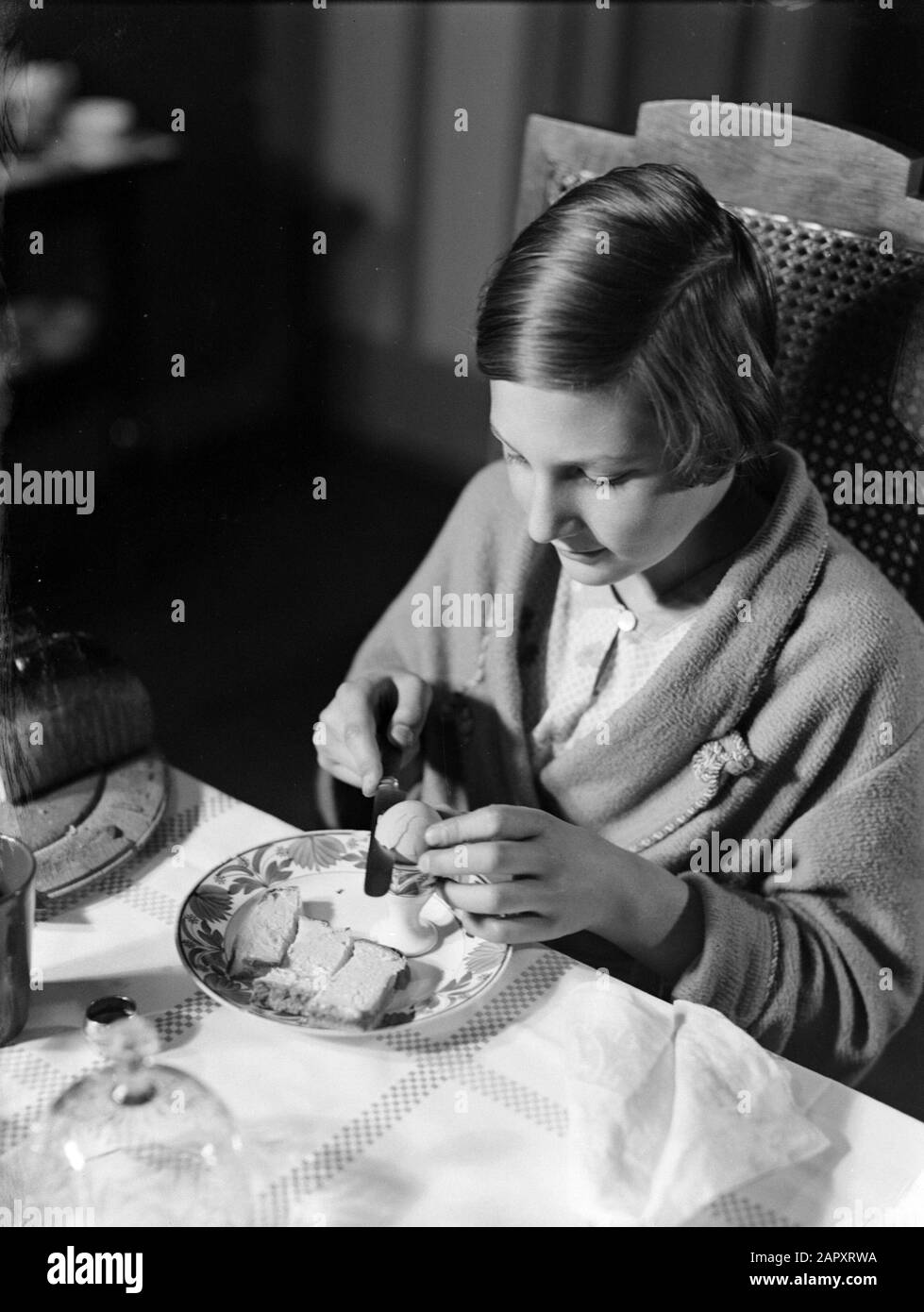 Vintage breakfast scene Black and White Stock Photos & Images - Alamy