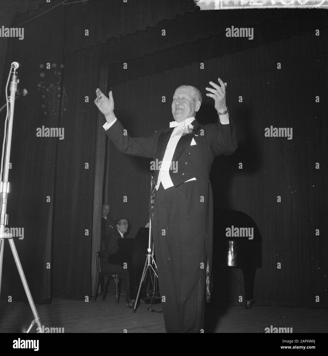 1st anniversary party Black and White Stock Photos & Images - Alamy