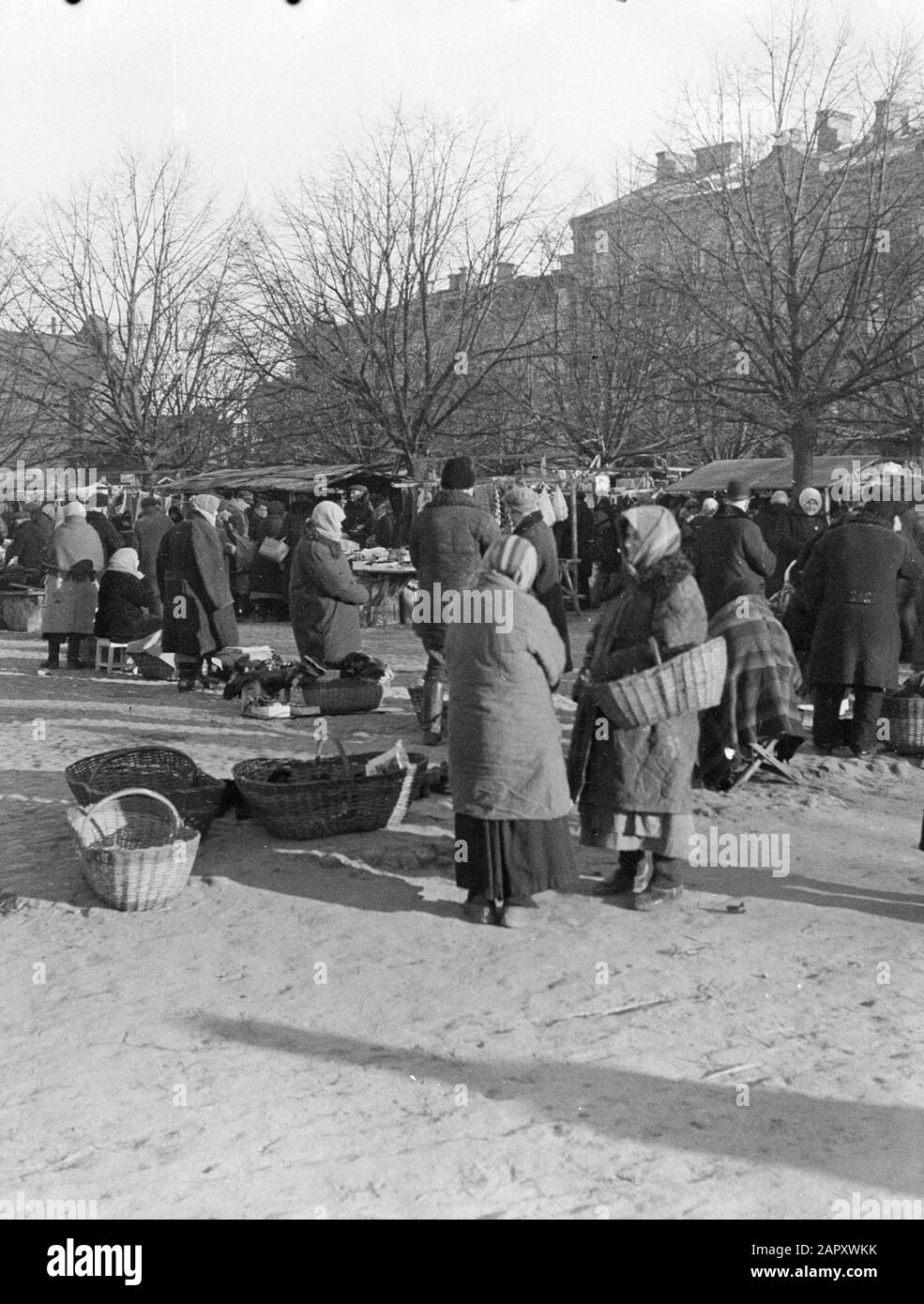 Vilnius lithuania local market near hi-res stock photography and images ...