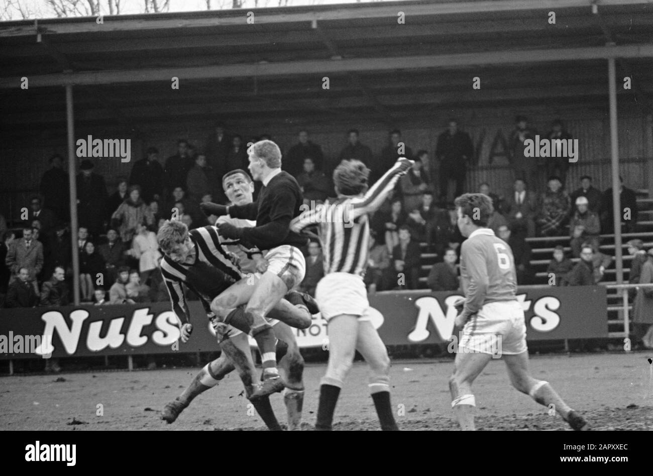 Attack opponent Black and White Stock Photos & Images - Alamy