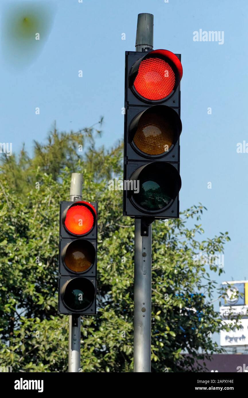Traffic signal pole Stock Photo - Alamy