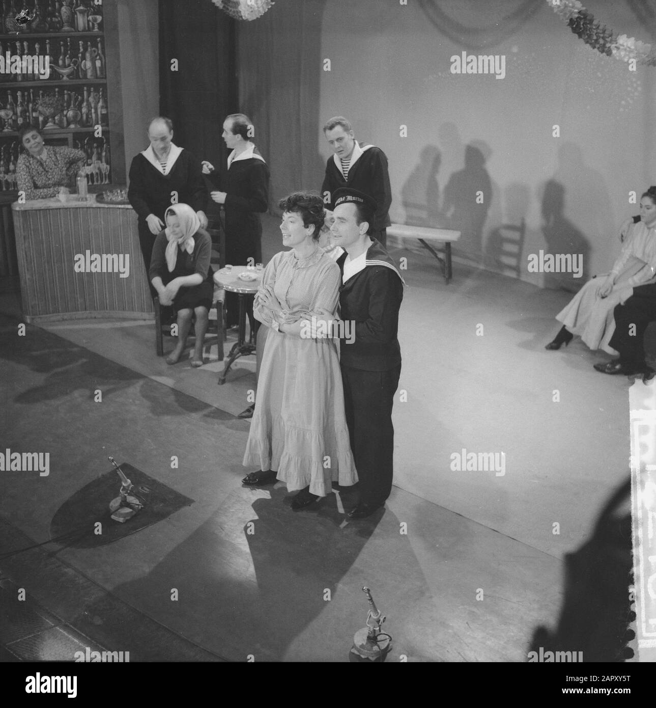 Popular musicals Black and White Stock Photos & Images - Alamy