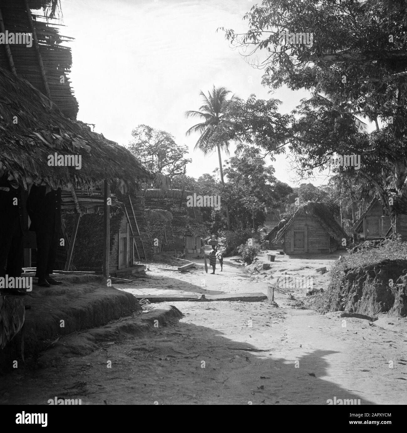 Travel to Suriname and the Netherlands Antilles Woman and child in the ...