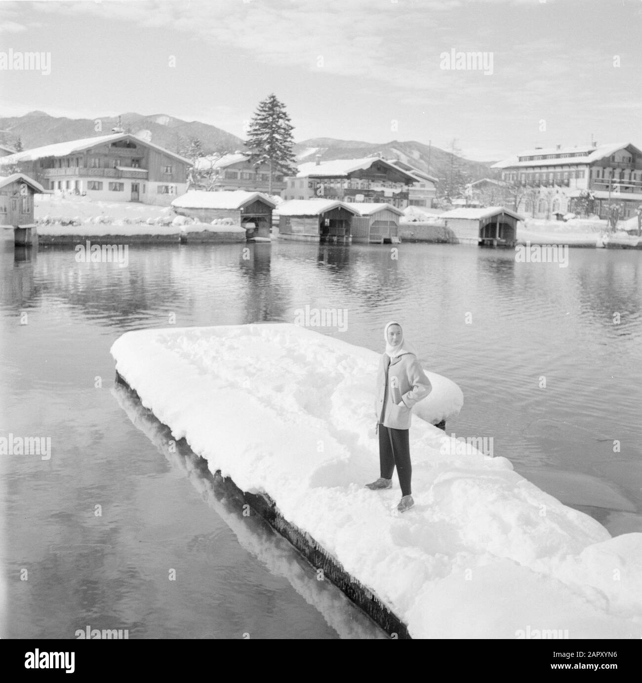 Lake in winter location Black and White Stock Photos & Images - Alamy