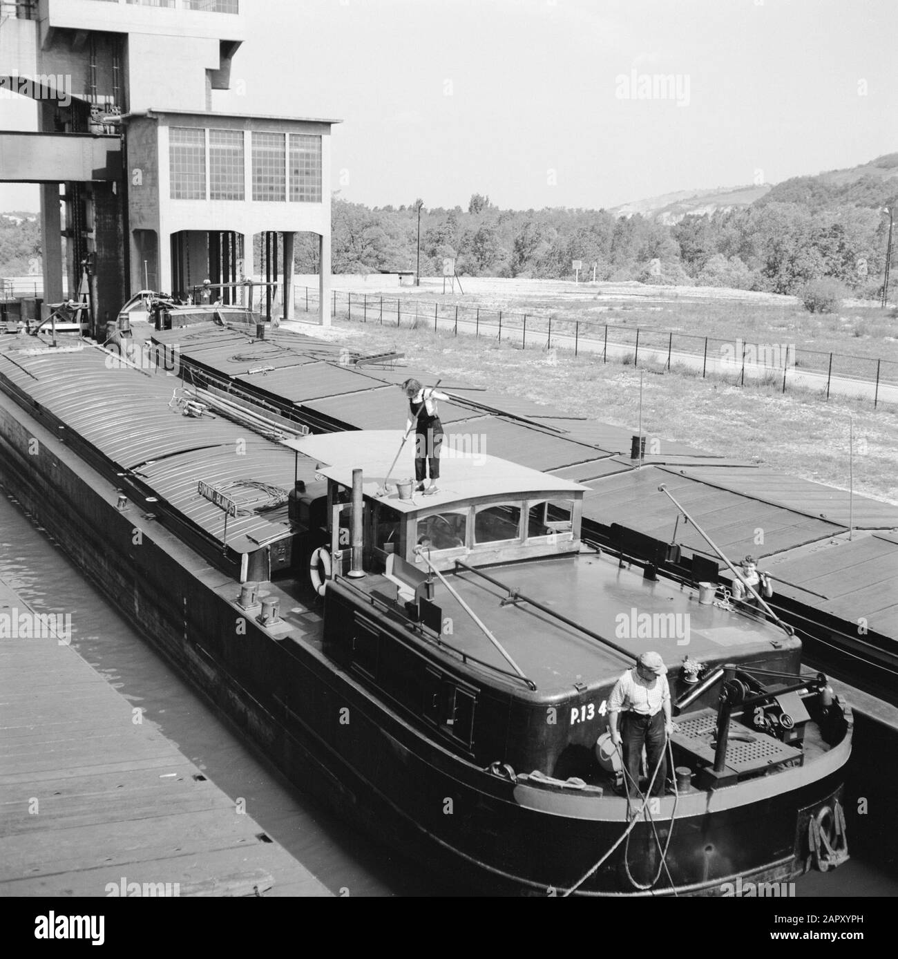 Rhine navigation, reportage from motor ship Damco 230: France Female ...
