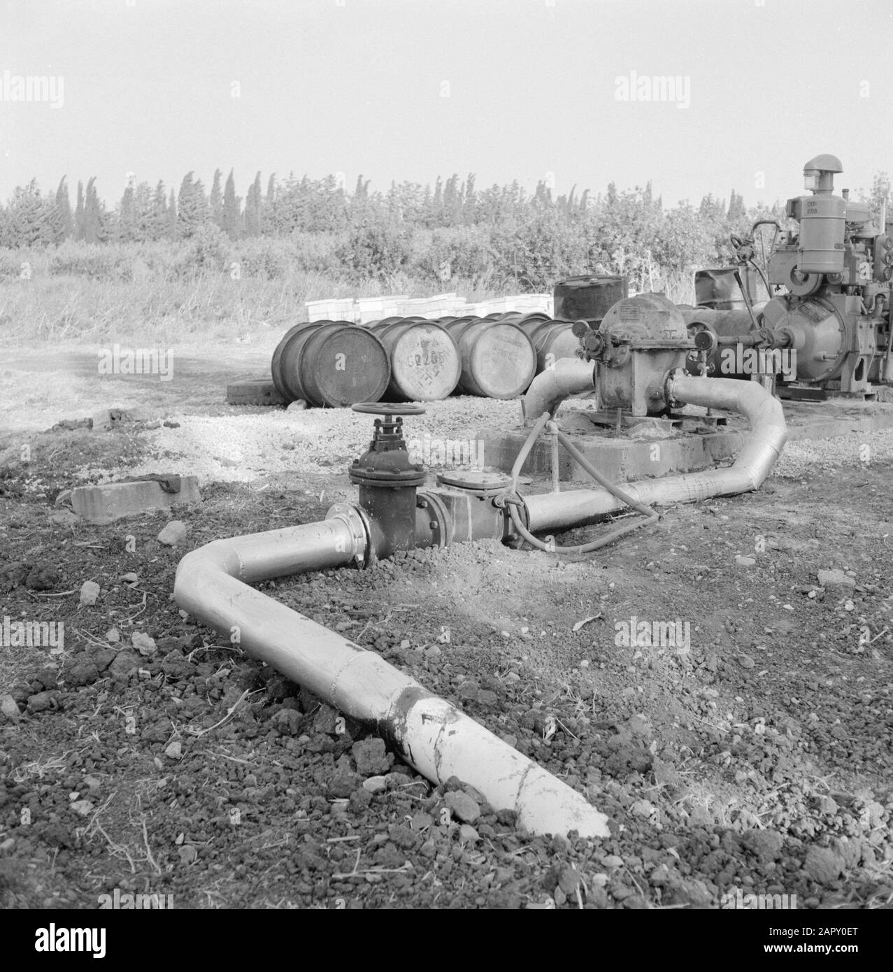 Israel: Huleh Water pump installation Date: undated Location: Huleh ...