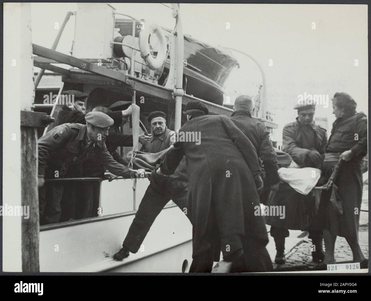 Flood disaster 1953 Transport of sick and injured by ship Date: 6 ...