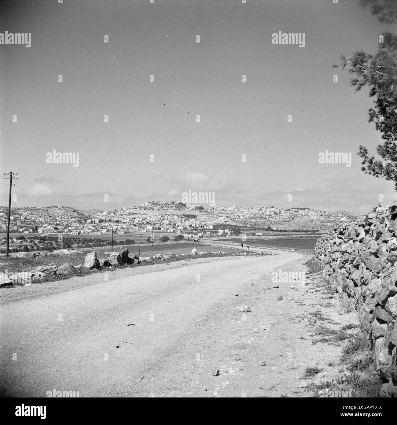 Palestine roads Black and White Stock Photos & Images - Alamy