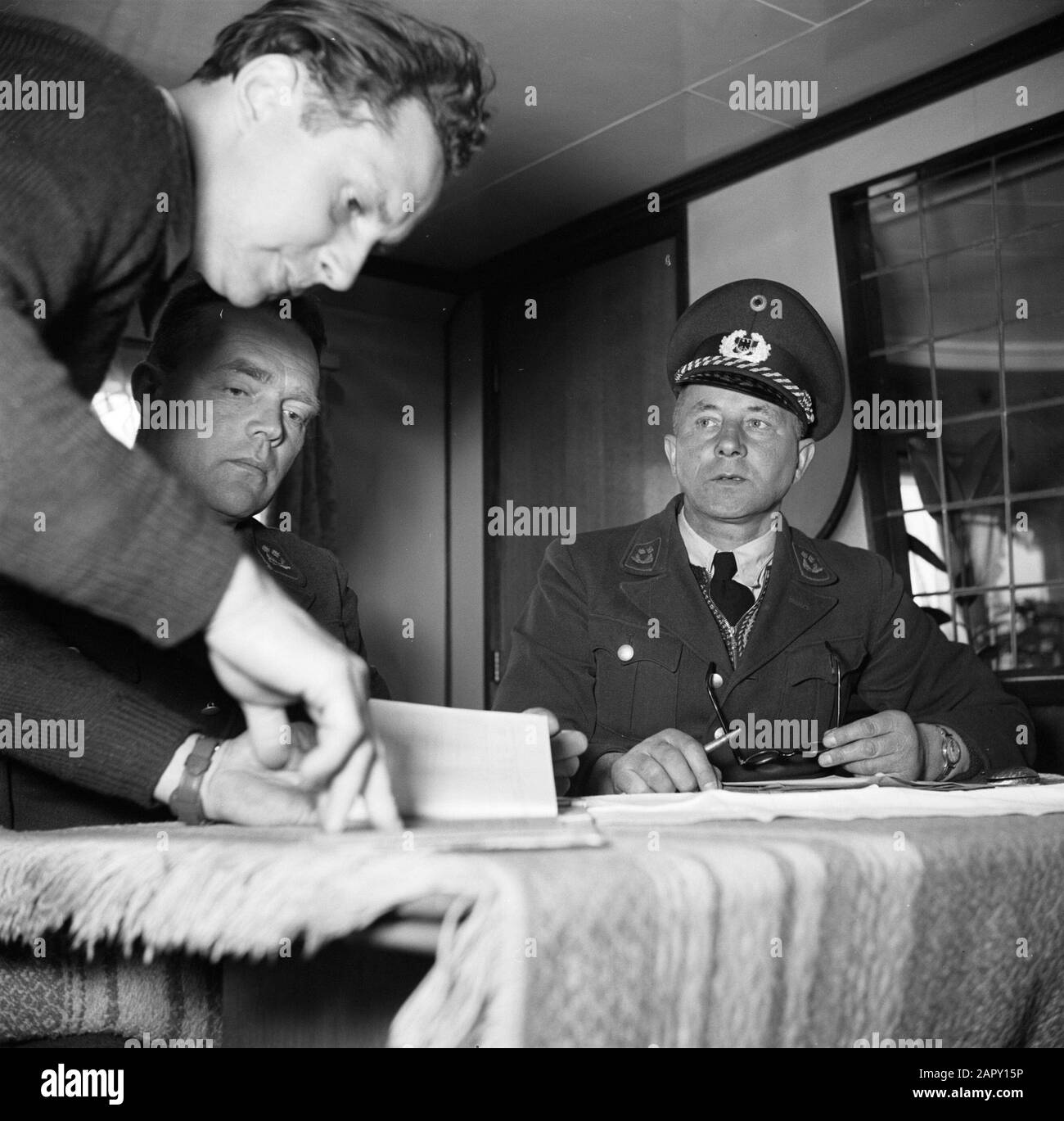 Rhine navigation, reportage about living and working on board a Rhine ...