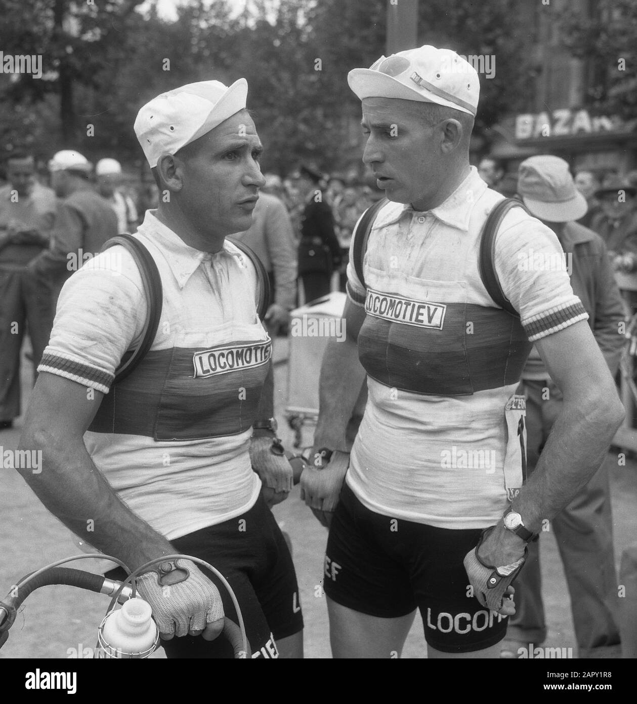Tour de France, Wim van Est (left) and Klaas (Nico) of Est Stock Photo ...