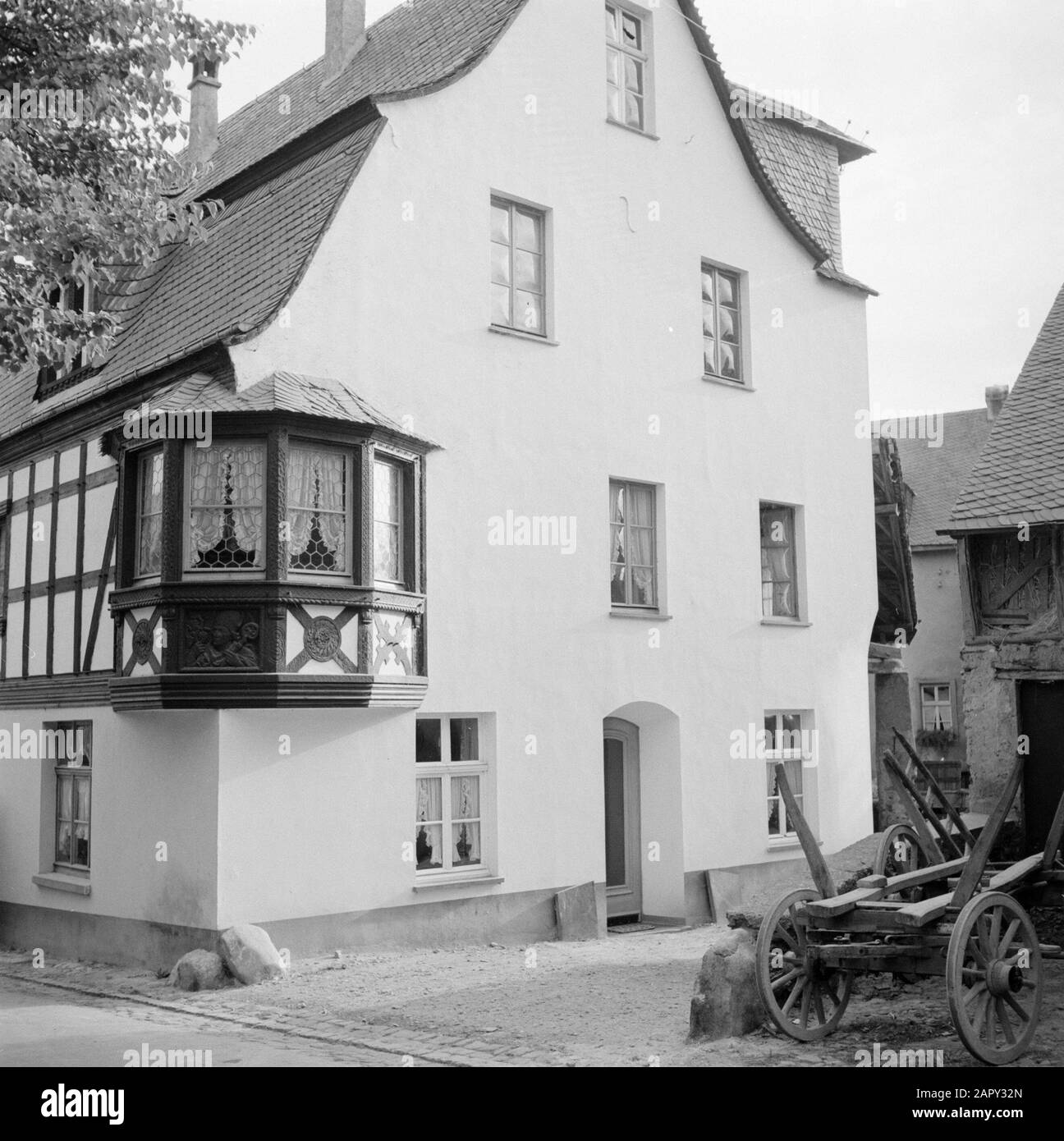 hospitals, births, princes, public Date: April 18, 1968 Keywords ...