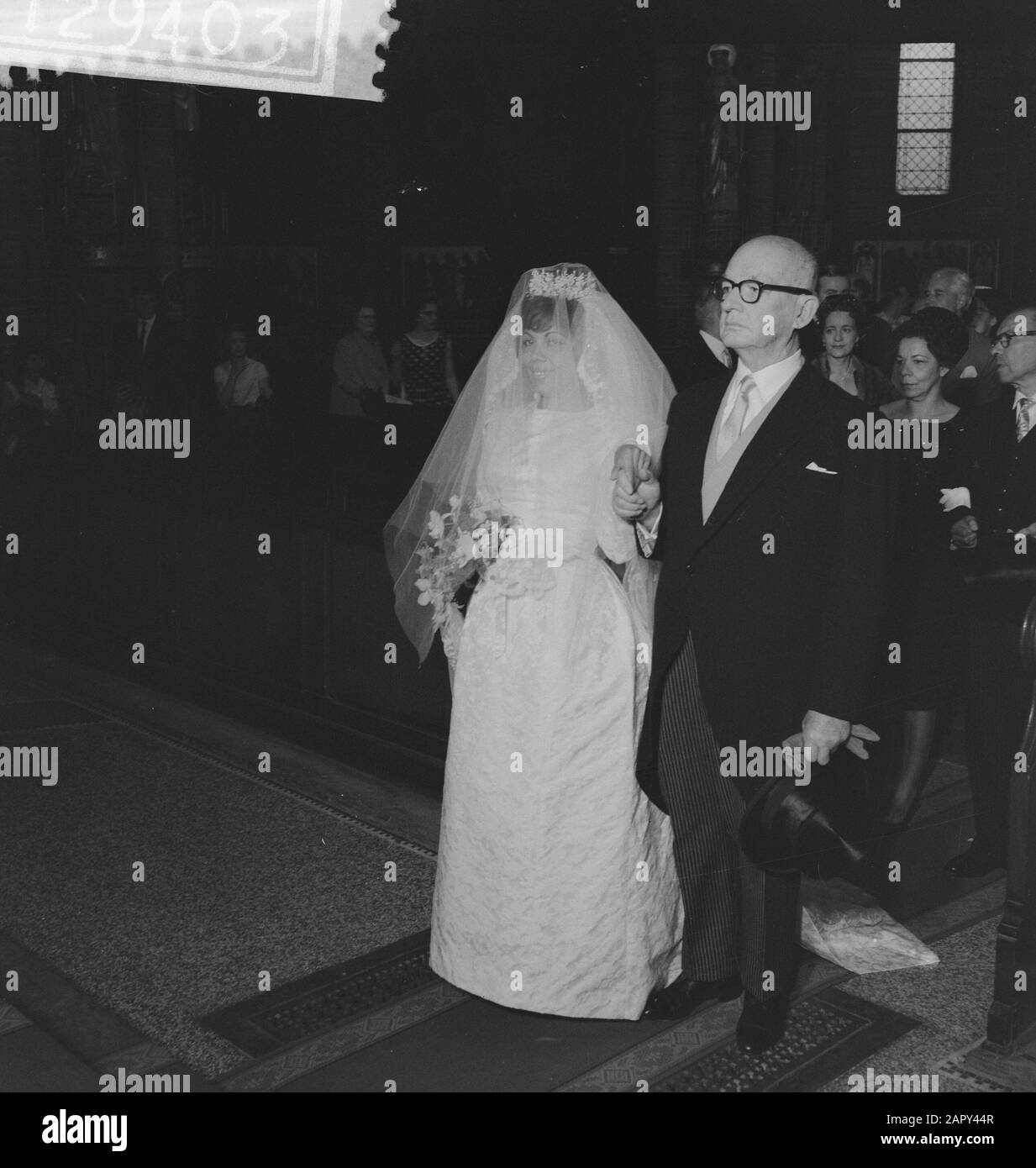 Marriage vice consul hi-res stock photography and images - Alamy