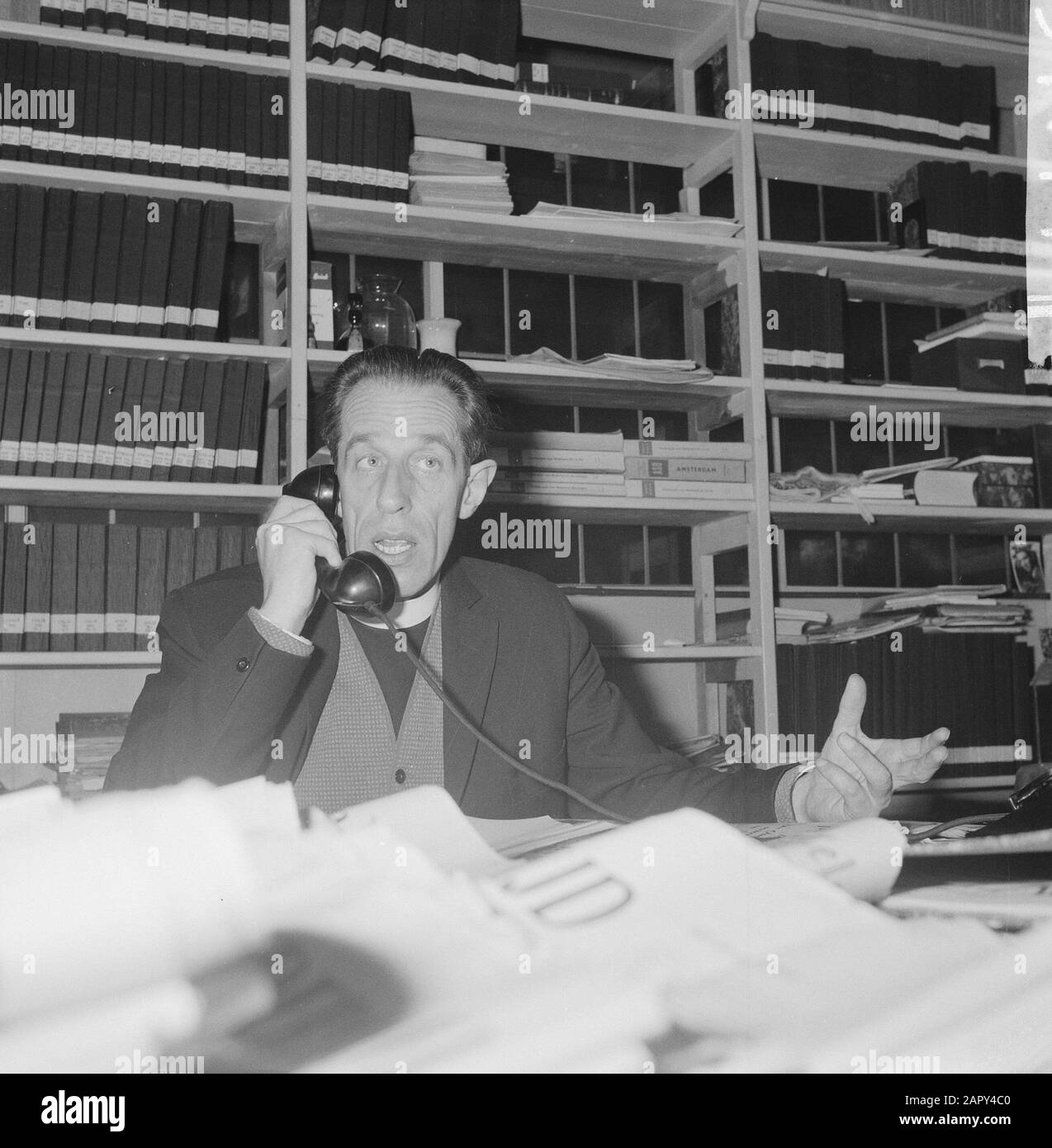 Father van hees hi-res stock photography and images - Alamy