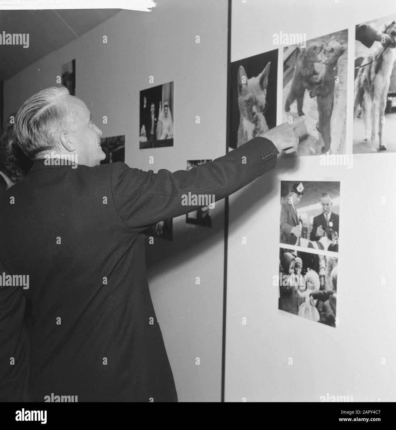 World tour competition Black and White Stock Photos & Images - Alamy