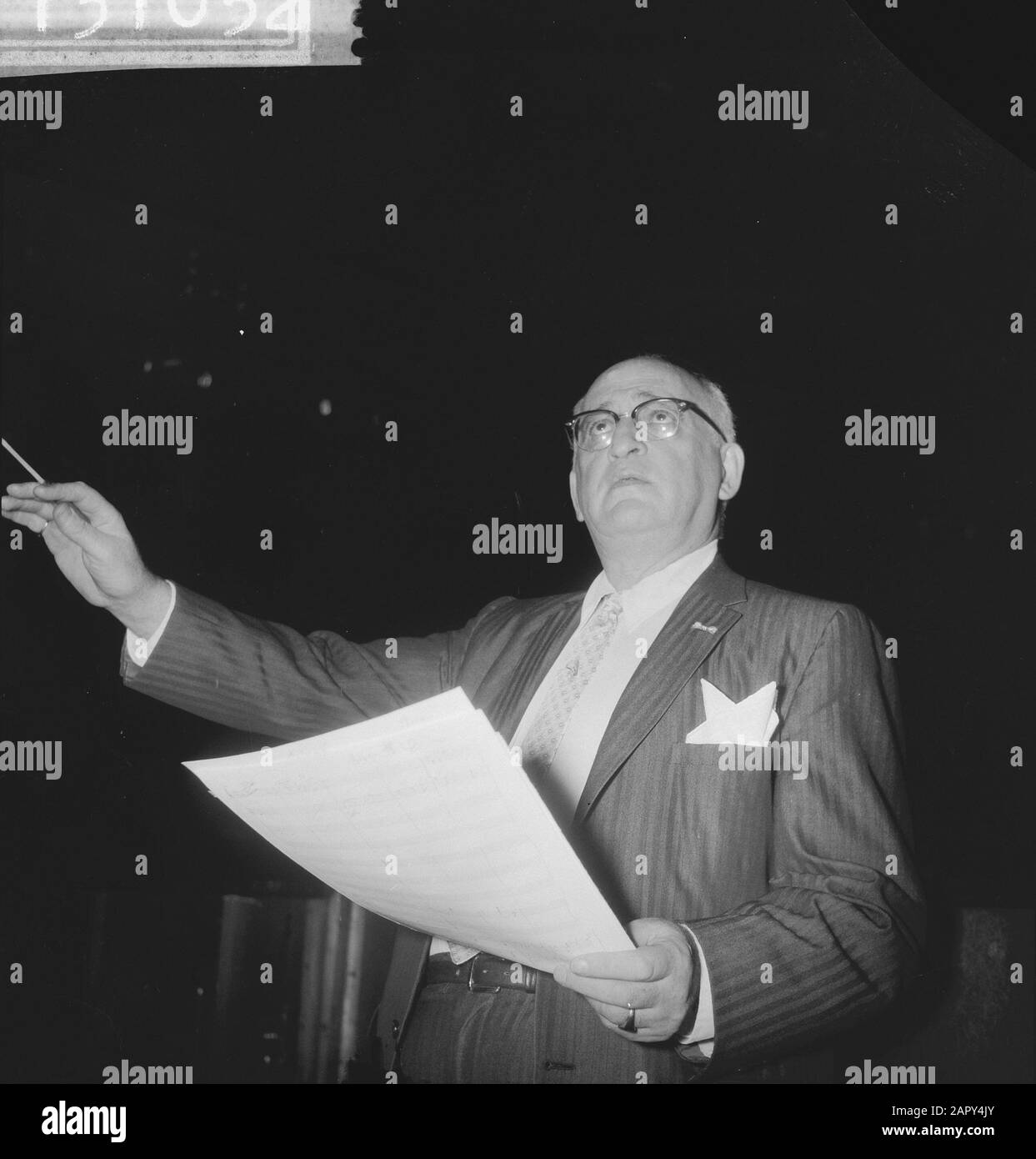 Max tak conducts hi-res stock photography and images - Alamy