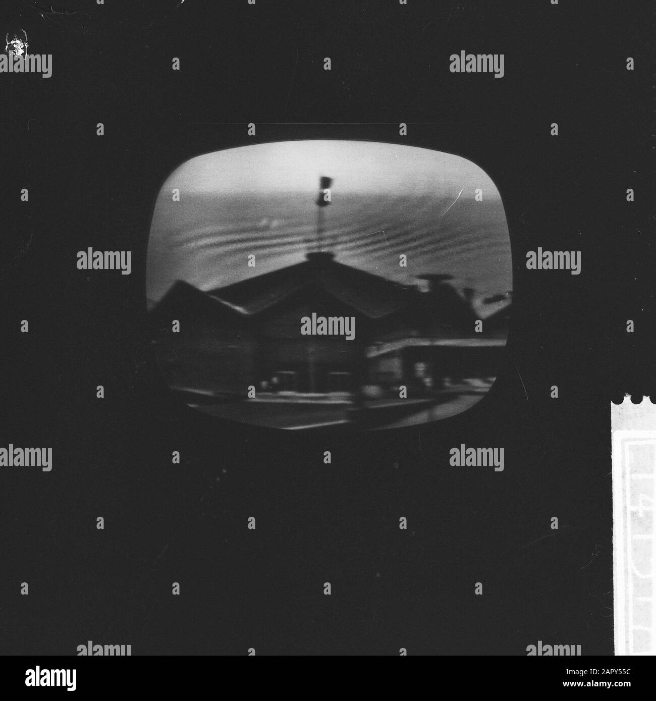 Telstar on tv hi-res stock photography and images - Alamy