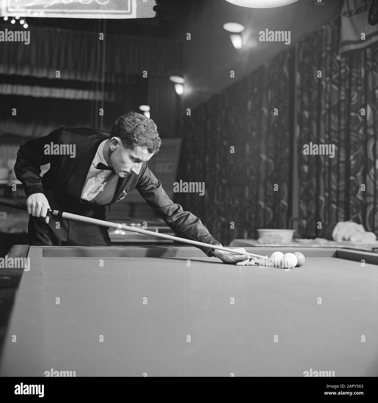 Dutch championships billiards hi-res stock photography and images - Alamy