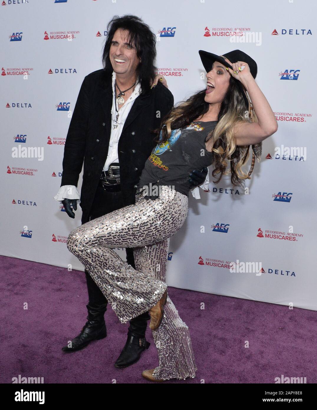 Los Angeles, USA. 25th Jan, 2020. Alice Cooper and his daughter Calico ...
