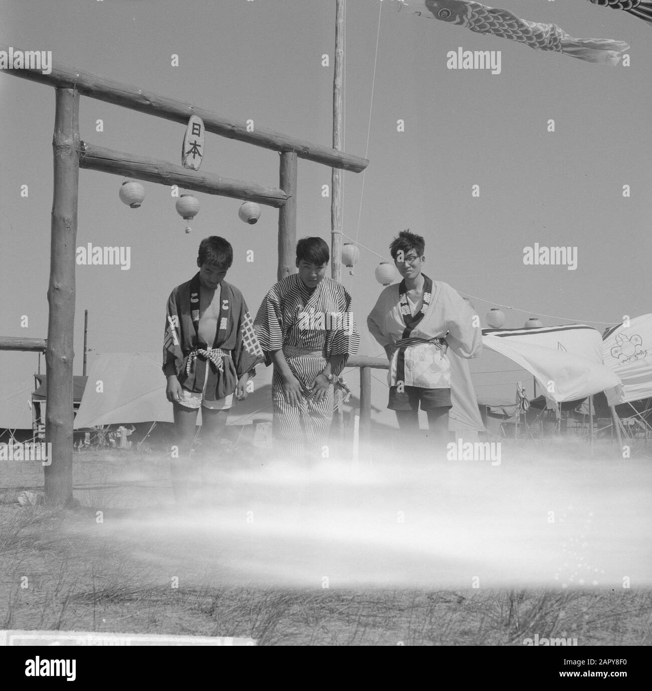 Japanese boy scouts hi-res stock photography and images - Alamy