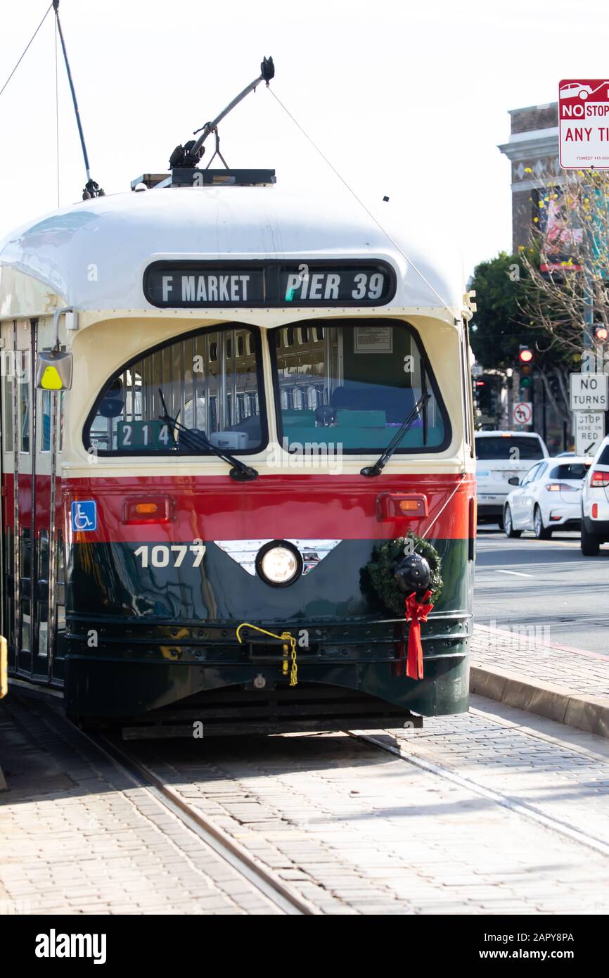 Street car on the F Line in San Francisco, USA Stock Photo - Alamy