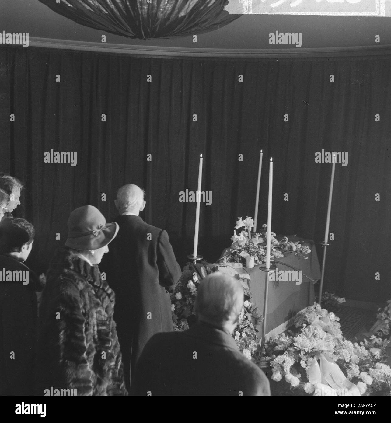Funeral Rika Hopper from Stadsschouwburg in Amsterdam. Date: January 6 ...