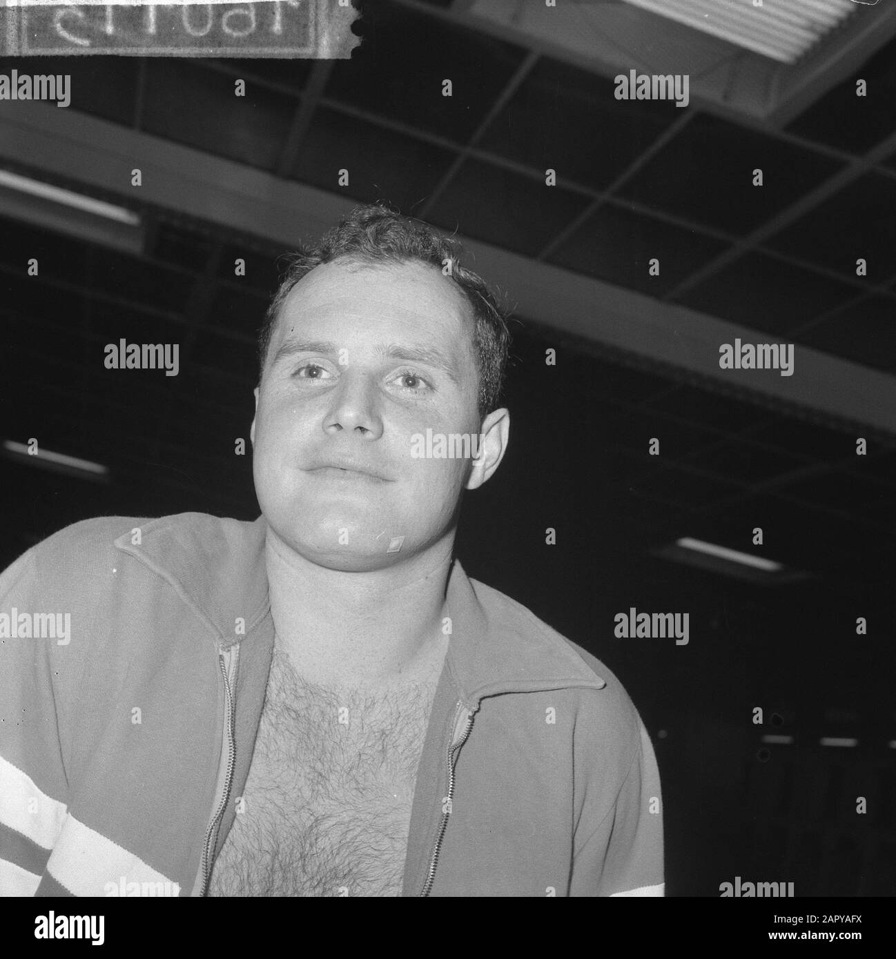 Training Dutch waterpolozevental started, Fred van Dorp (captain) Date ...