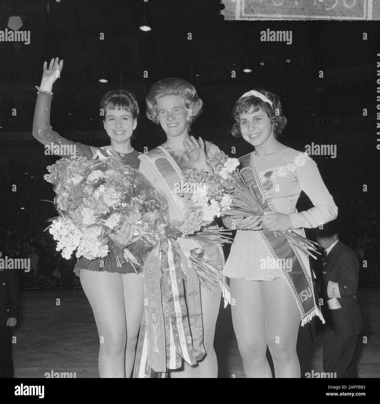 World Figure Skating Championship 1964 in Dortmund v.l.n.r. Regine ...