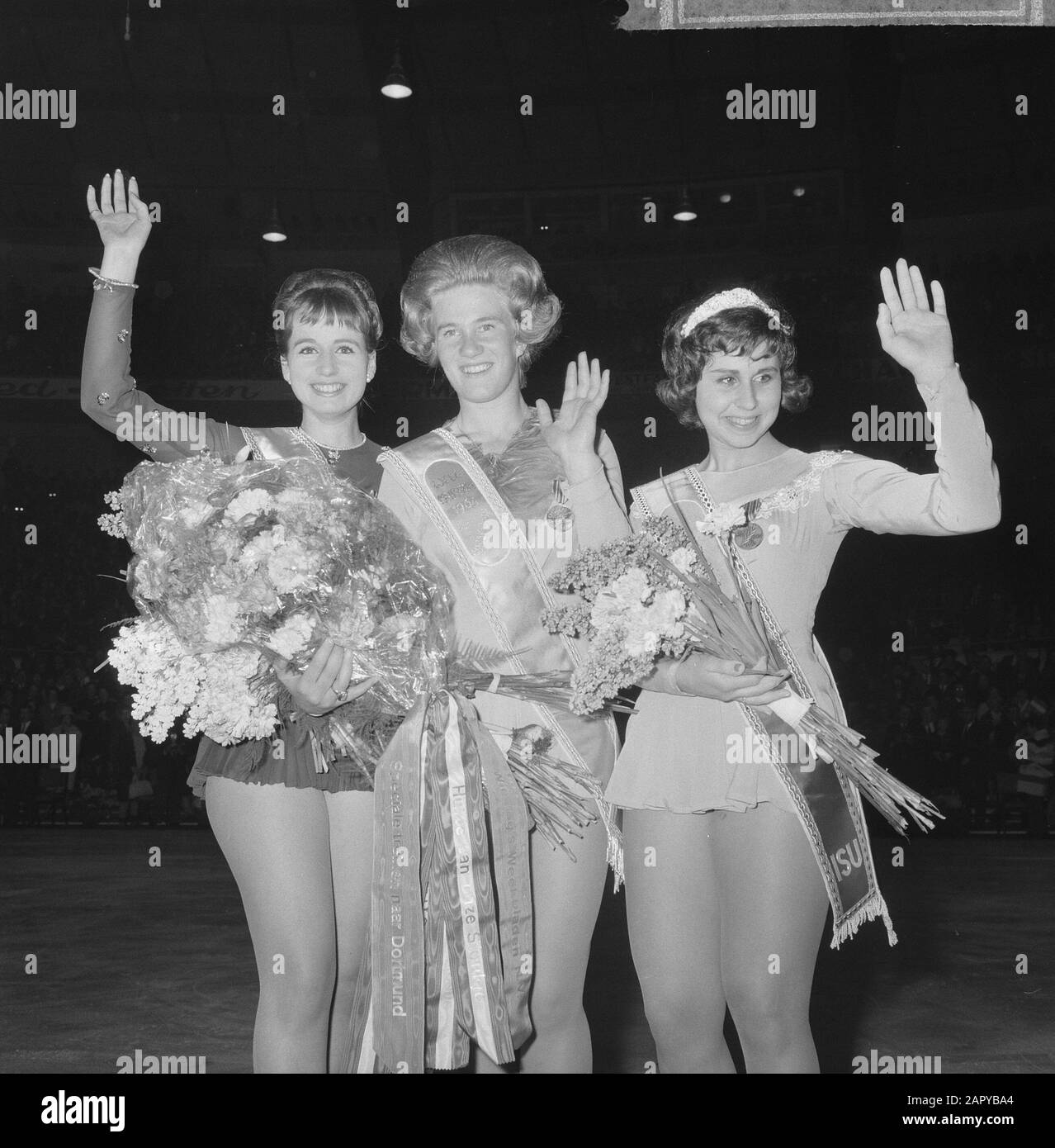 World Figure Skating Championship 1964 in Dortmund On the honorary ...