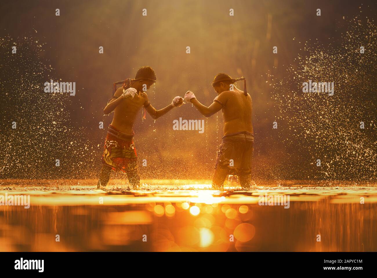 Traditional muay thai fight hi-res stock photography and images - Alamy