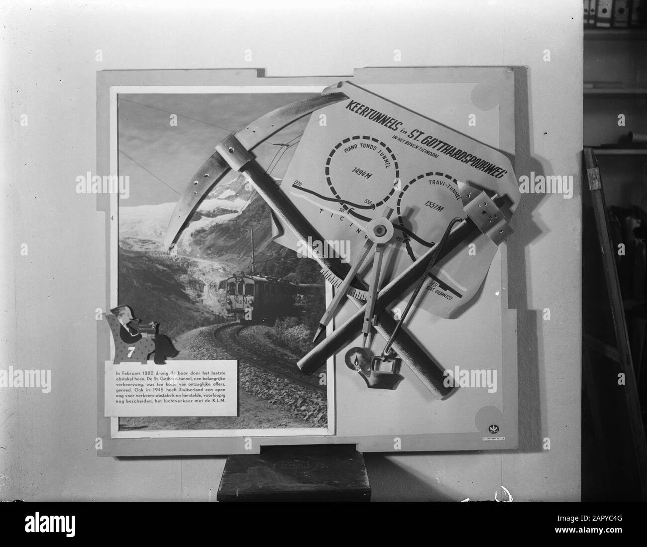 December 1945 hi-res stock photography and images - Alamy