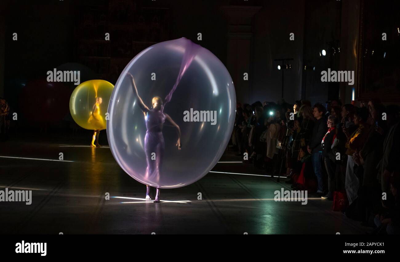 V&A, London, UK, 24th January 2020. Fredrik Tjærandsen presents his ...