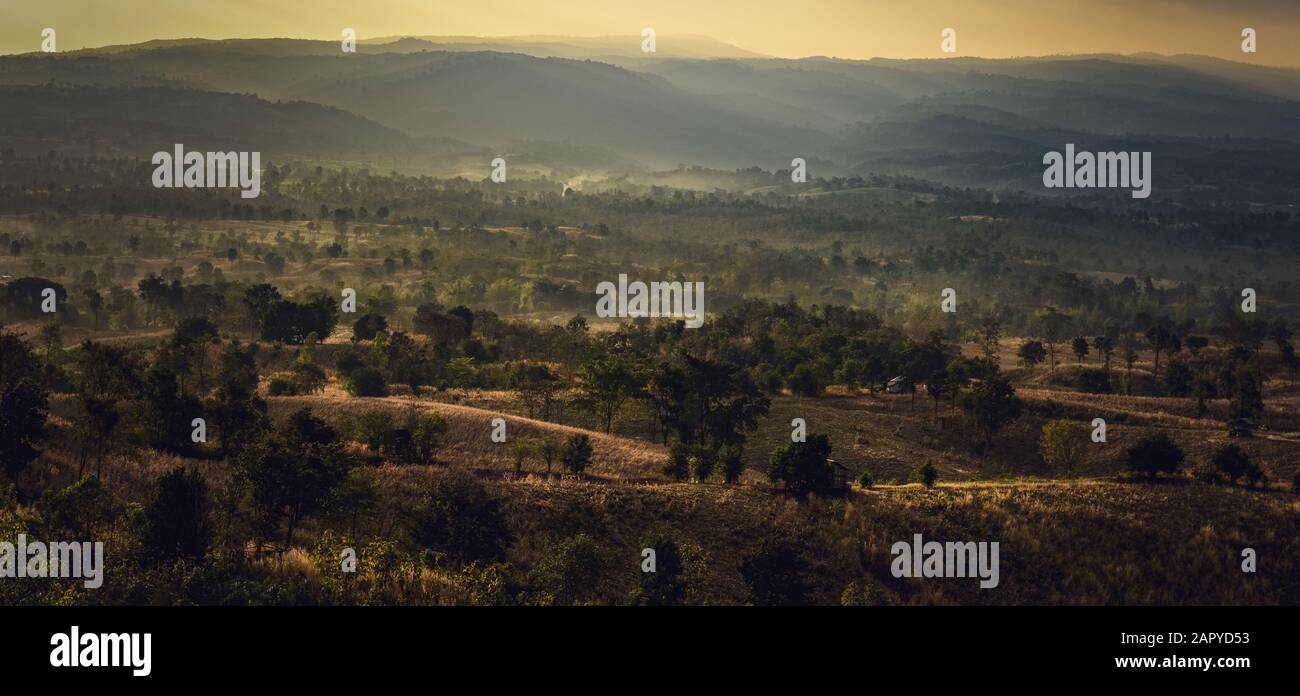 Beautiful land scape grass hi-res stock photography and images - Alamy