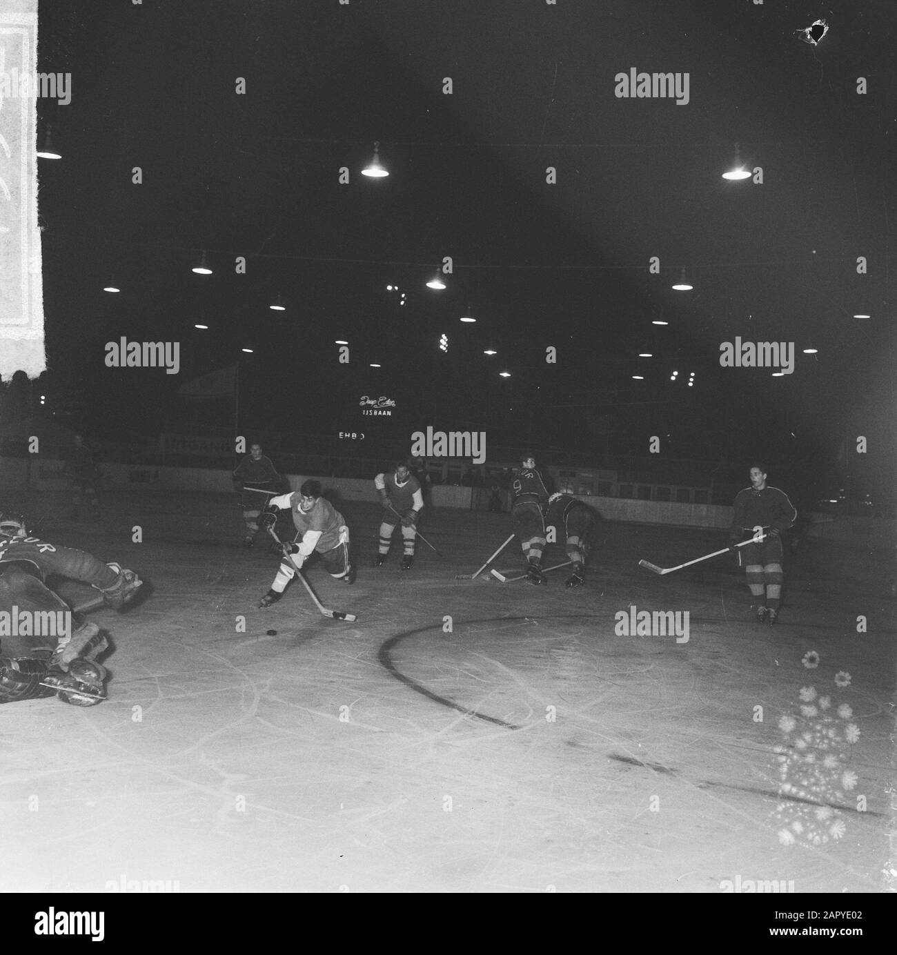 Voros meteor hi-res stock photography and images - Alamy