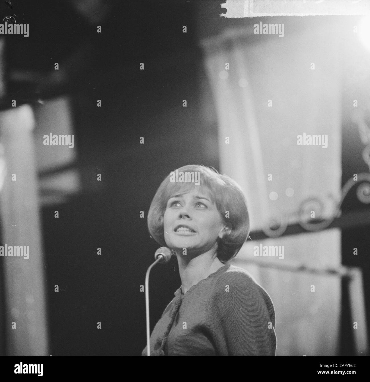 Final dutch song contest Black and White Stock Photos & Images - Alamy