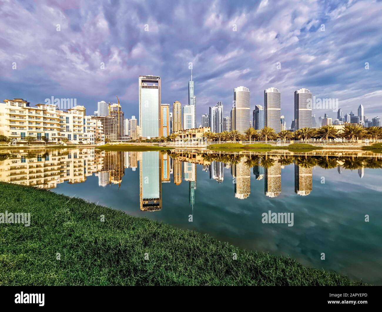 DUBAI, UNITED ARAB EMIRATES - Dec 16, 2019: General View of Dubai's ...