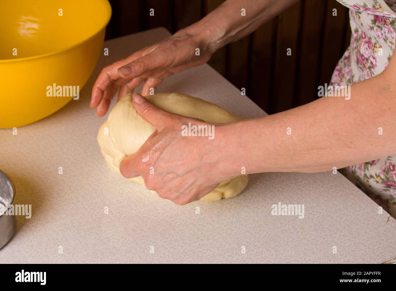 Process dough table hi-res stock photography and images - Alamy