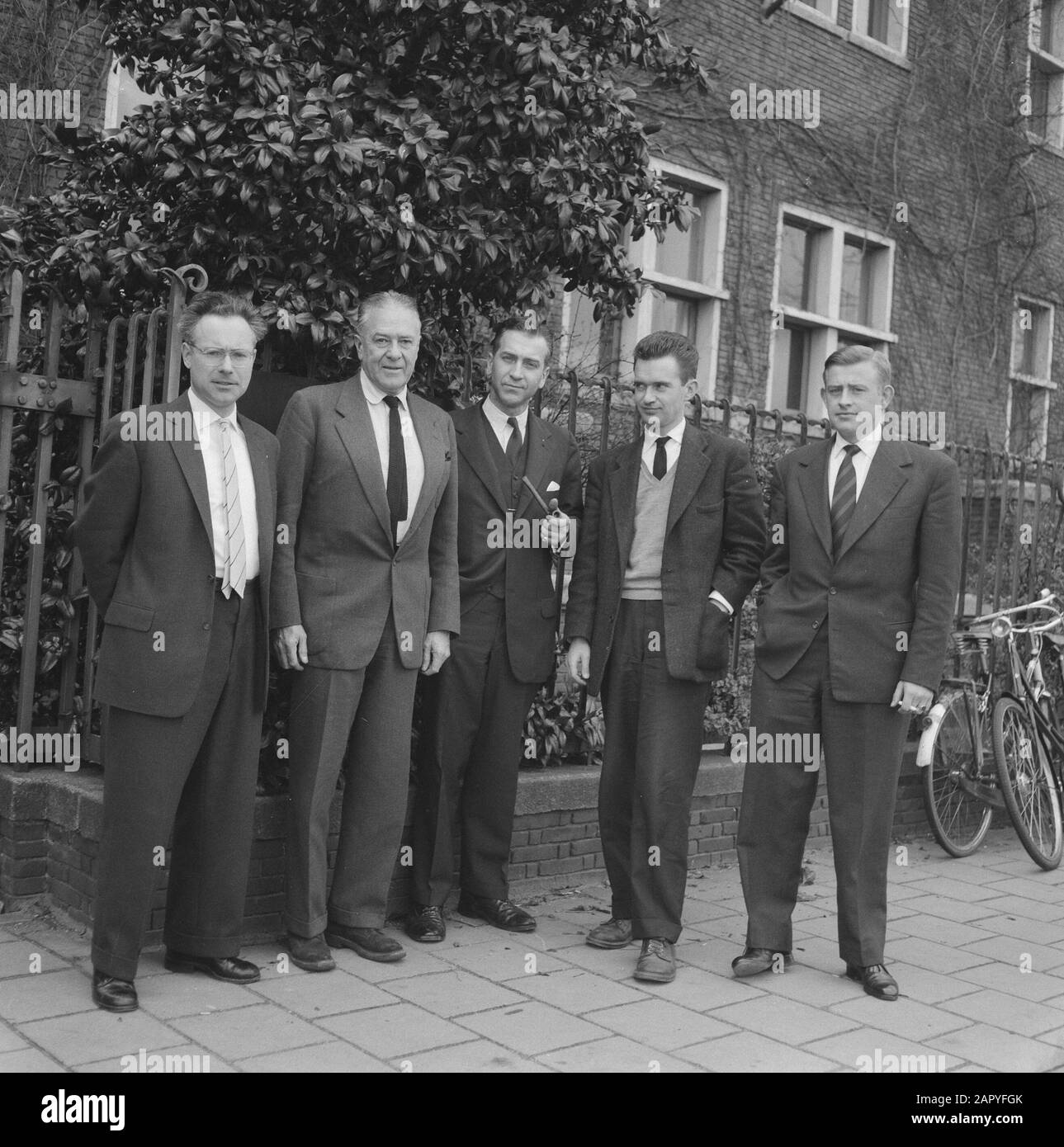 Walter thompson advertising hi-res stock photography and images - Alamy