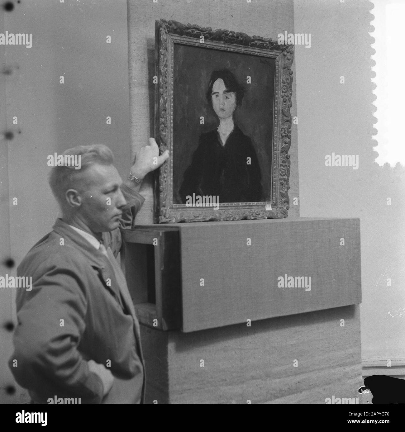 Women artworks Black and White Stock Photos & Images - Alamy